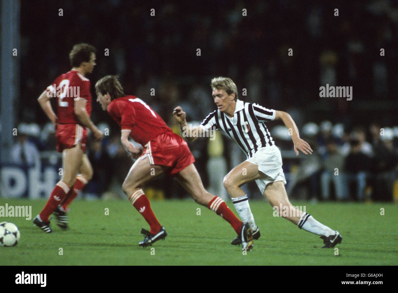 Soccer - European Cup - Final - Liverpool v Juventus - Heysel Stadium ...