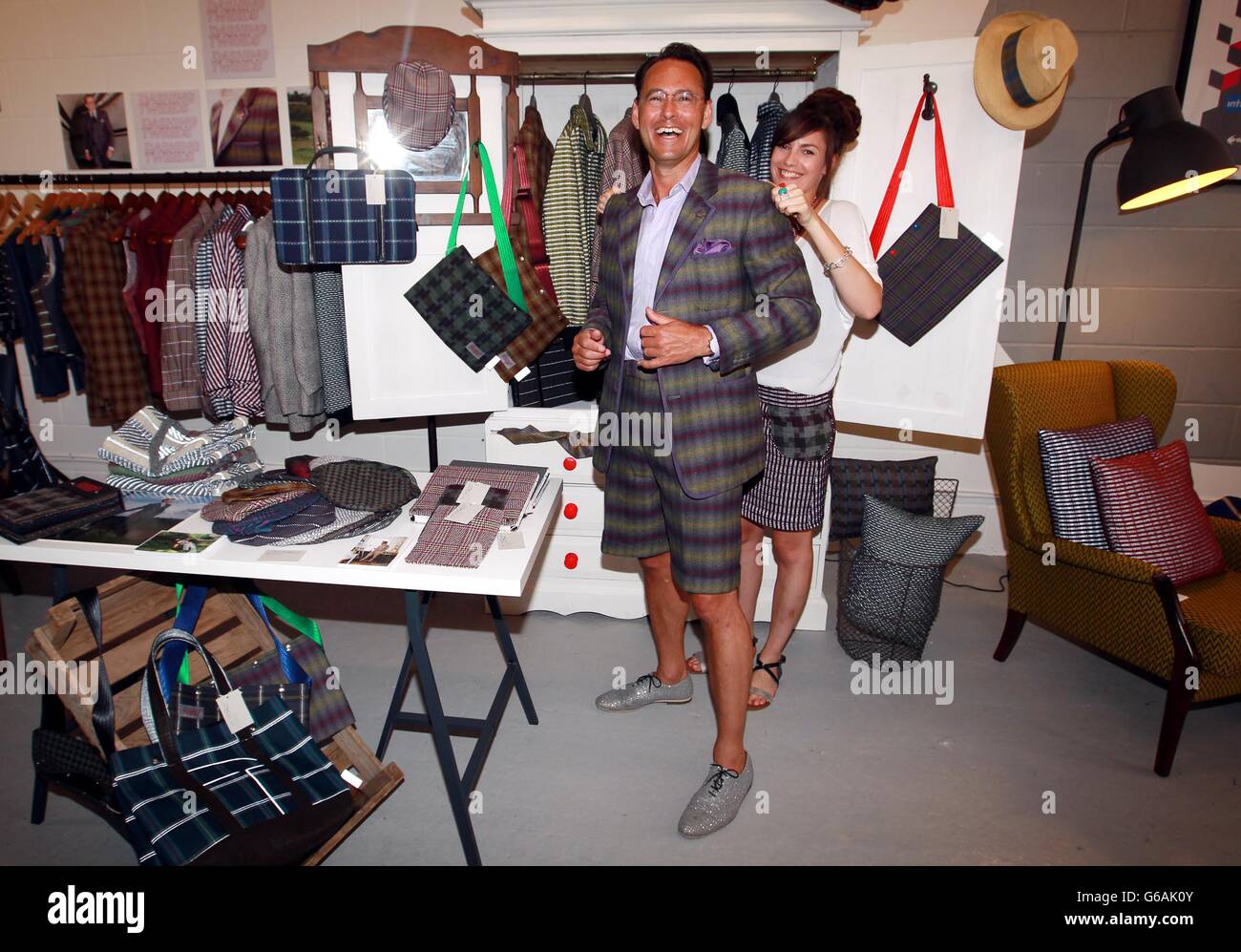 Dashing tweeds hi-res stock photography and images - Alamy