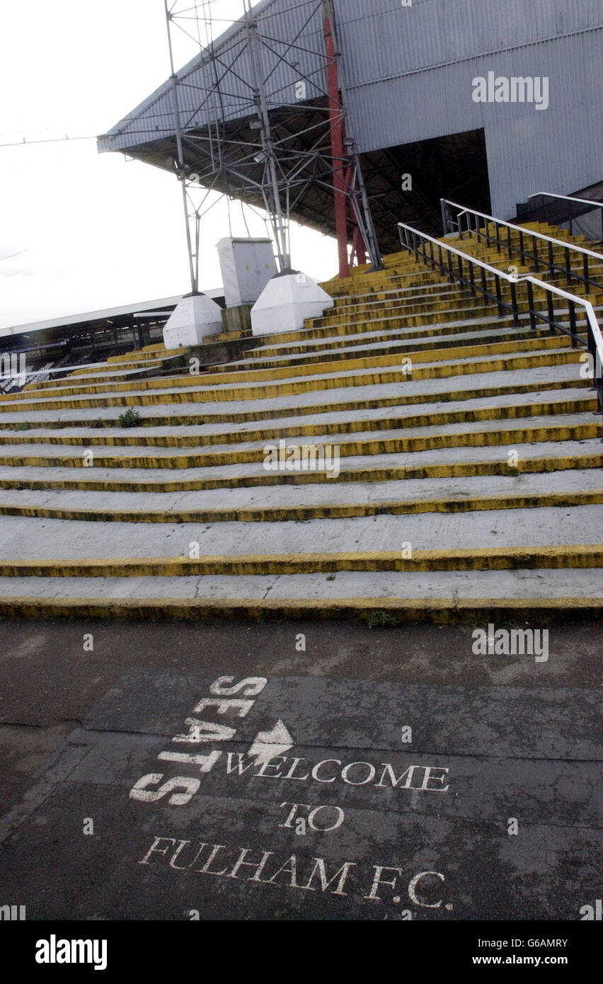 Fulham stadium plans hi-res stock photography and images - Alamy