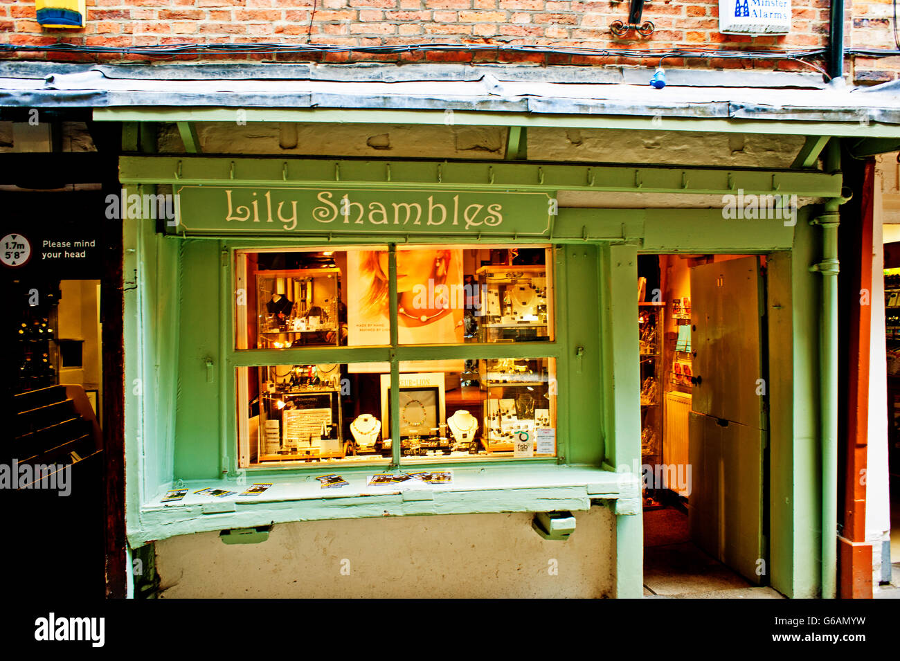 York shambles food hi-res stock photography and images - Alamy