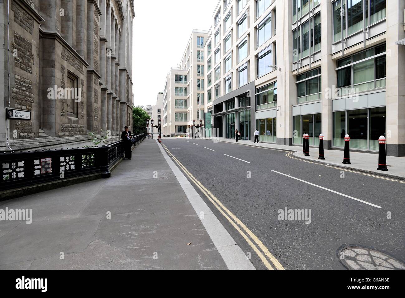 The Royal Courts of Justice, Rolls Building, central London Stock Photo ...