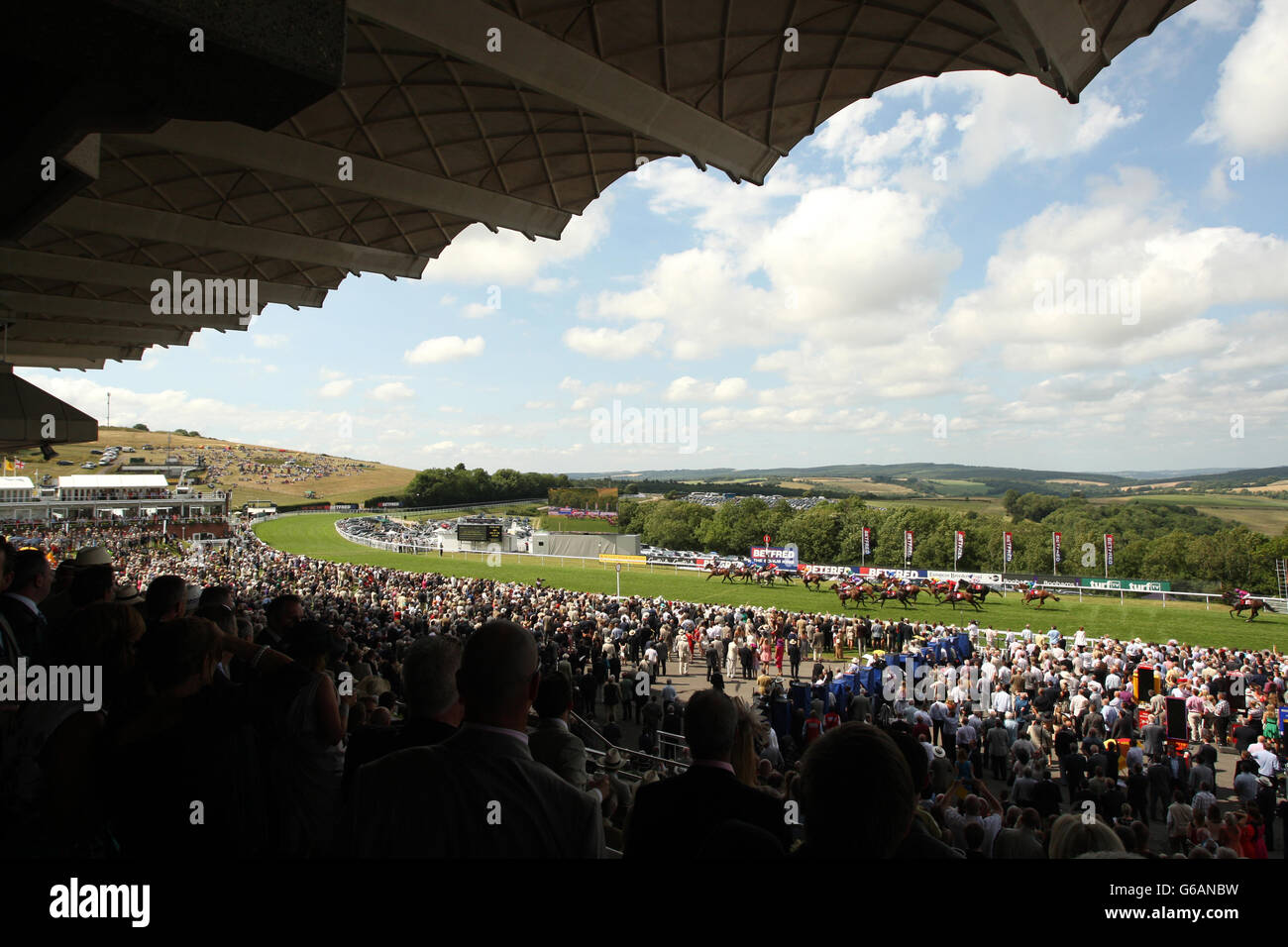 Grandstand day four glorious goodwood festival goodwood racecourse hi ...
