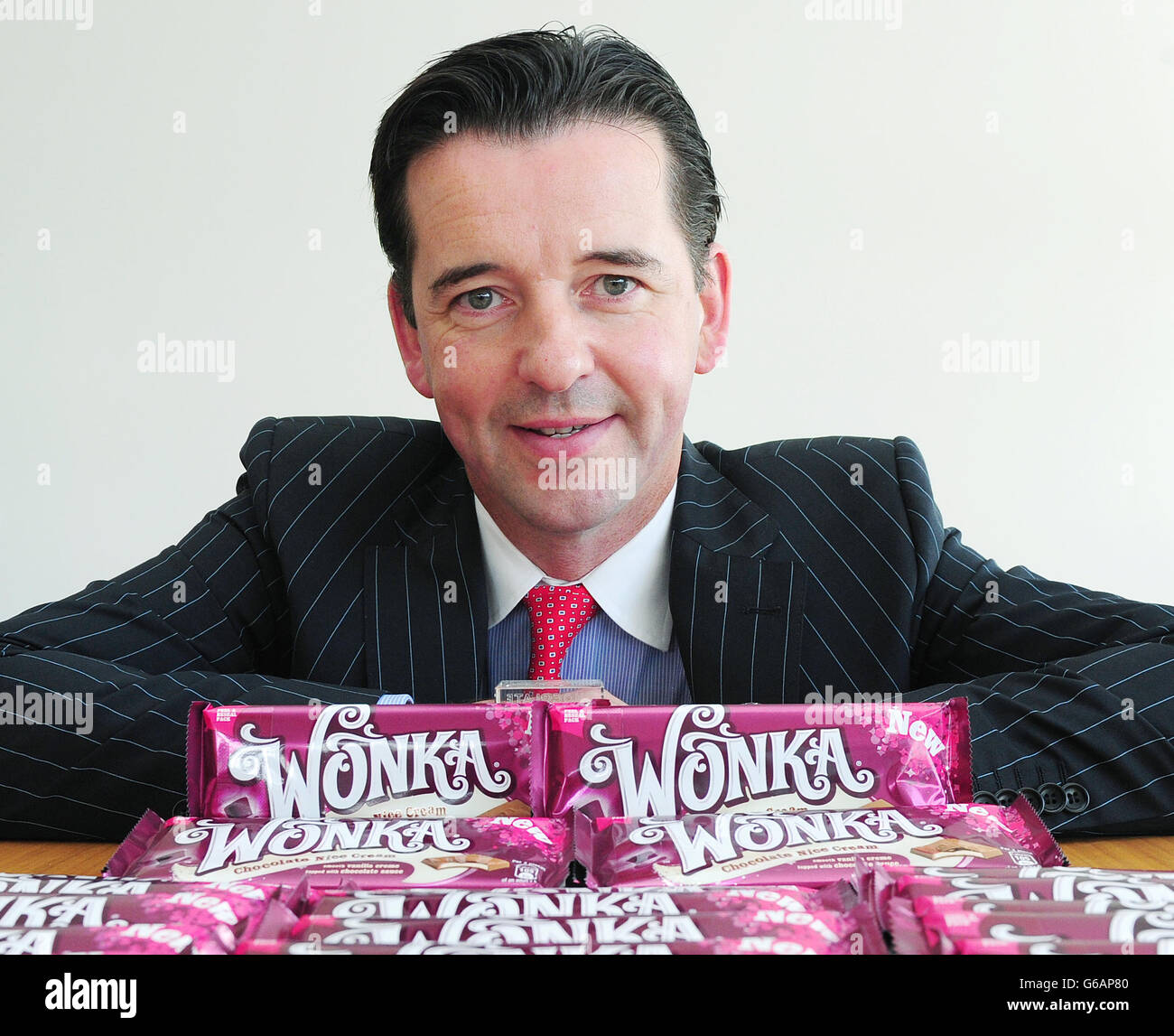Wonka chocolate bar launch Stock Photo - Alamy