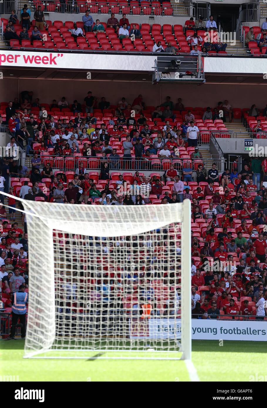 Goal decision system cameras wembley stadium hi-res stock photography ...