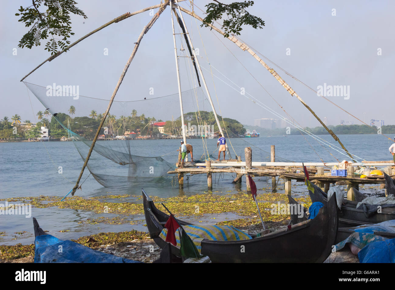 Fort kochi and fishing hi-res stock photography and images - Alamy Fort kochi and fishing hi-res stock photography and images - Alamy