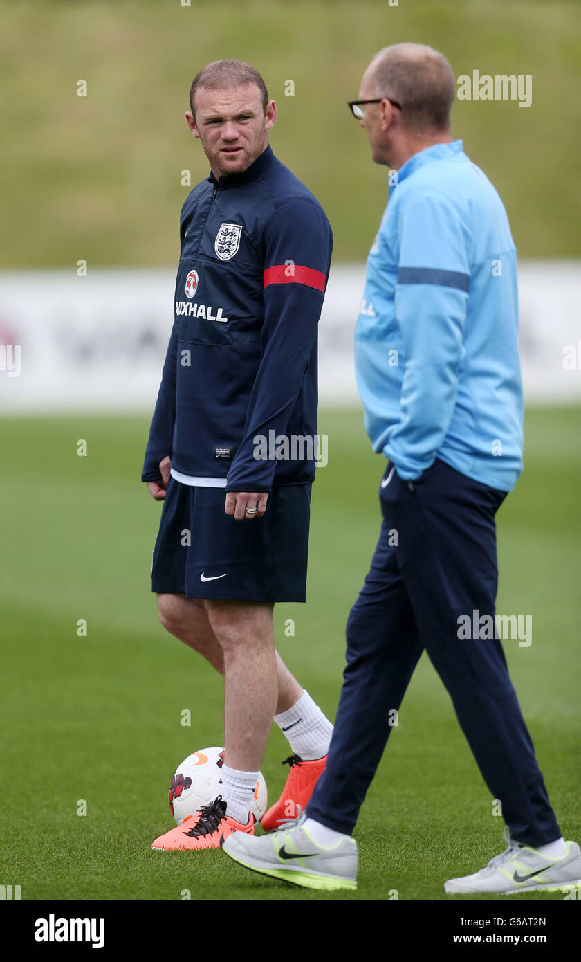 Dr ian beasley hi-res stock photography and images - Alamy