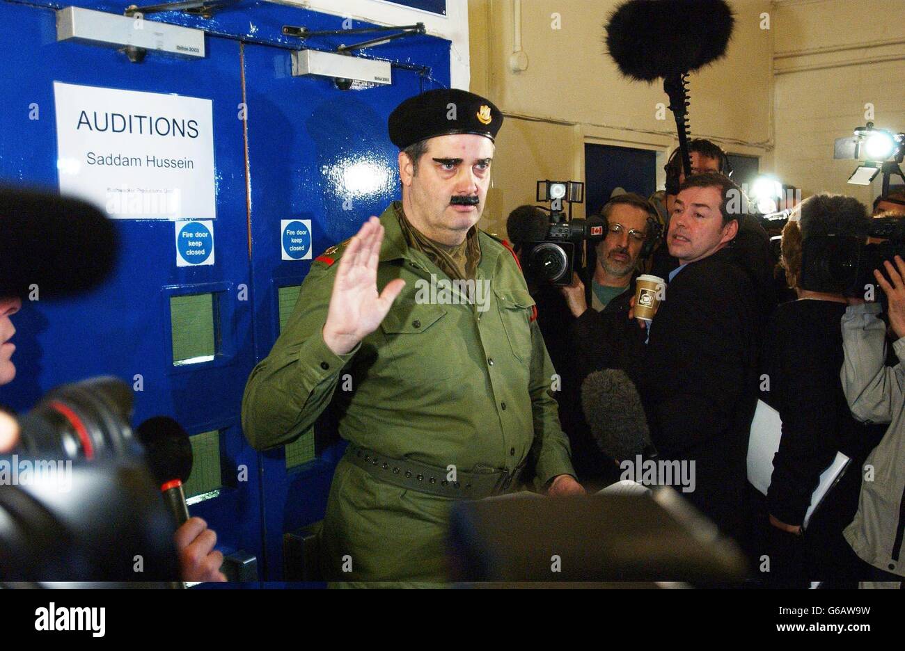 Saddam hussein lookalike hi-res stock photography and images - Alamy