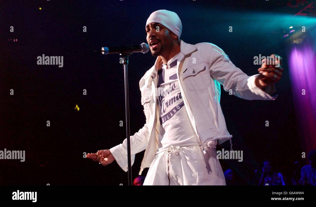 R'n'B singer Craig David performing on stage at the Royal Albert Hall ...