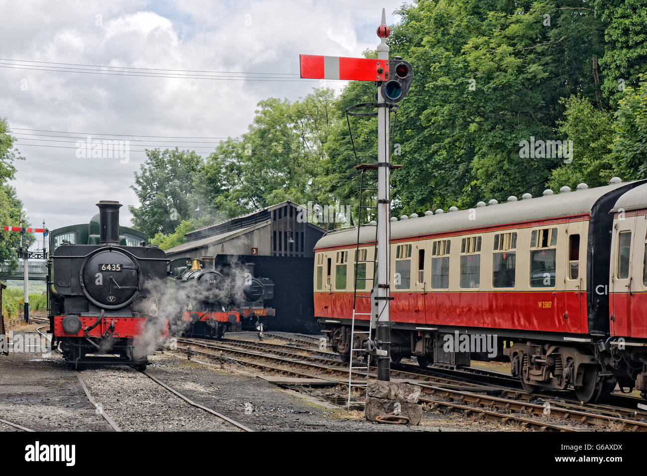 Great Western Railways British Steam Locomotive Class 5700 6435 0-6-0 ...