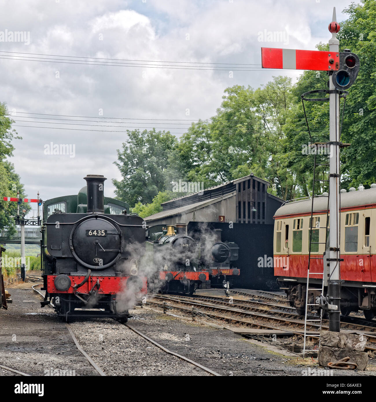 Pannier tank steam locomotive hi-res stock photography and images - Alamy