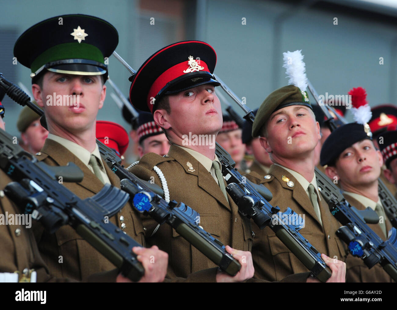 Army graduation parade Stock Photo - Alamy
