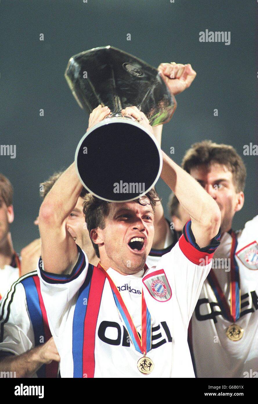 Bayern munich trophy hi-res stock photography and images - Alamy