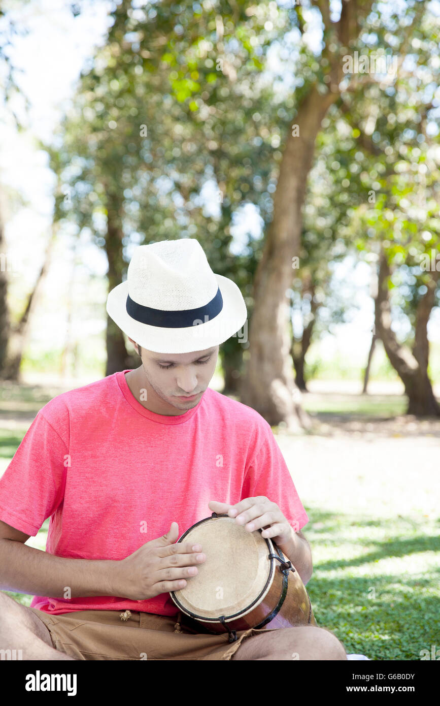 Conga player hi-res stock photography and images - Alamy