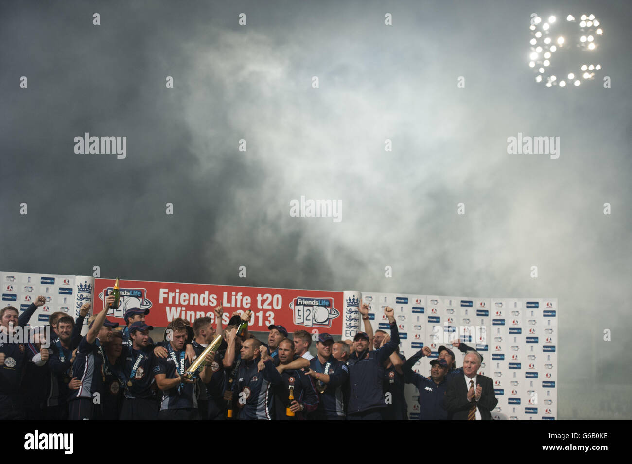 Northamptonshire steelbacks celebrate winning friends life t20 final ...
