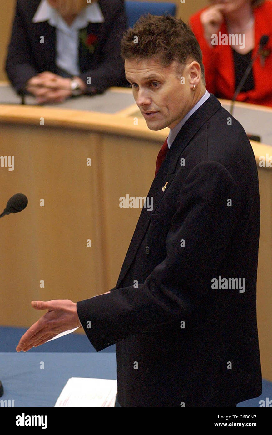 Fellow SSP member Colin Fox takes the oath of allegiance last after ...