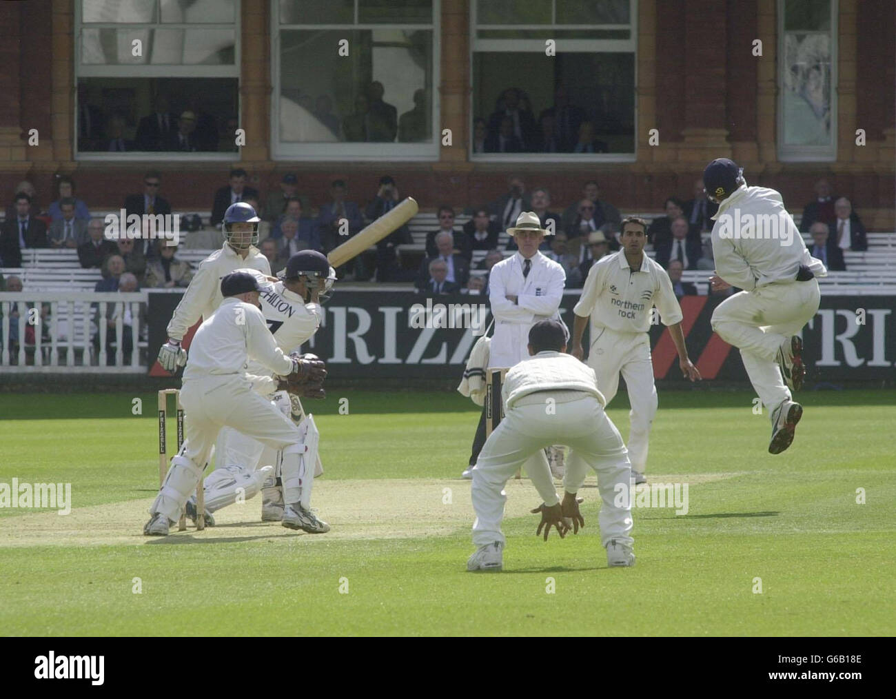 Middlesexs Ben Hutton High Resolution Stock Photography and Images - Alamy