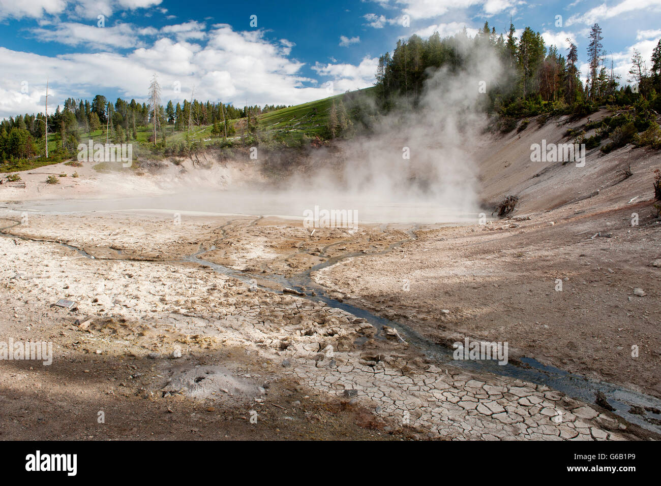 Yellowstone national park geysers geological geothermal wyoming hot ...