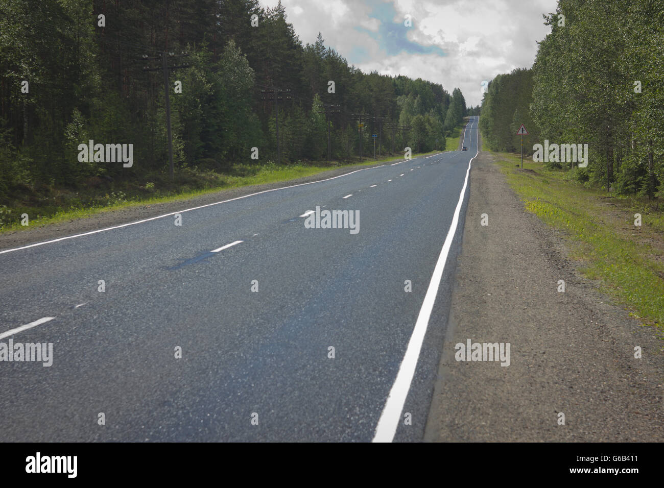 Straight asphalt highway in hi-res stock photography and images - Alamy