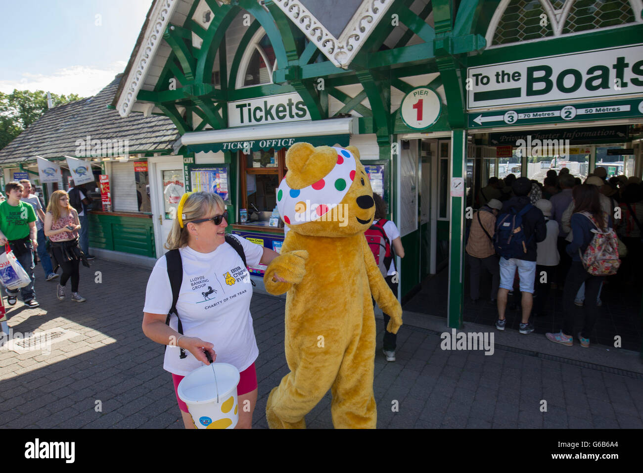 Needs pudsey hi-res stock photography and images - Alamy