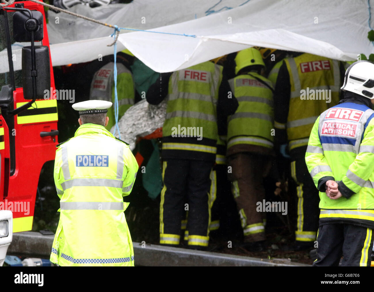 Liphook, Hampshire, UK. 23rd June, 2016. Three escape from this vehicle ...