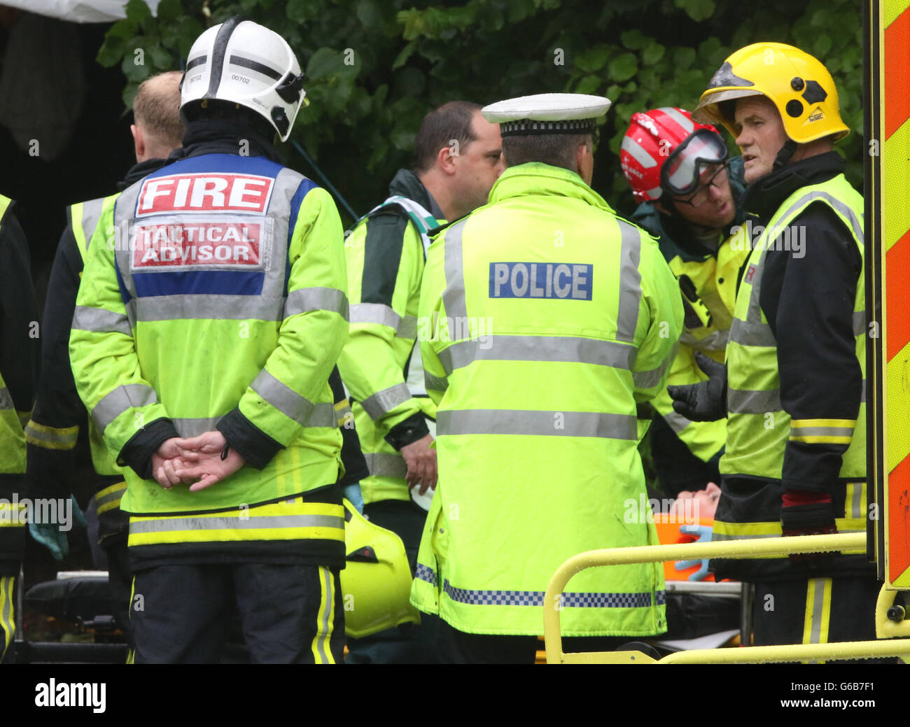 Liphook, Hampshire, UK. 23rd June, 2016. Three escape from this vehicle ...