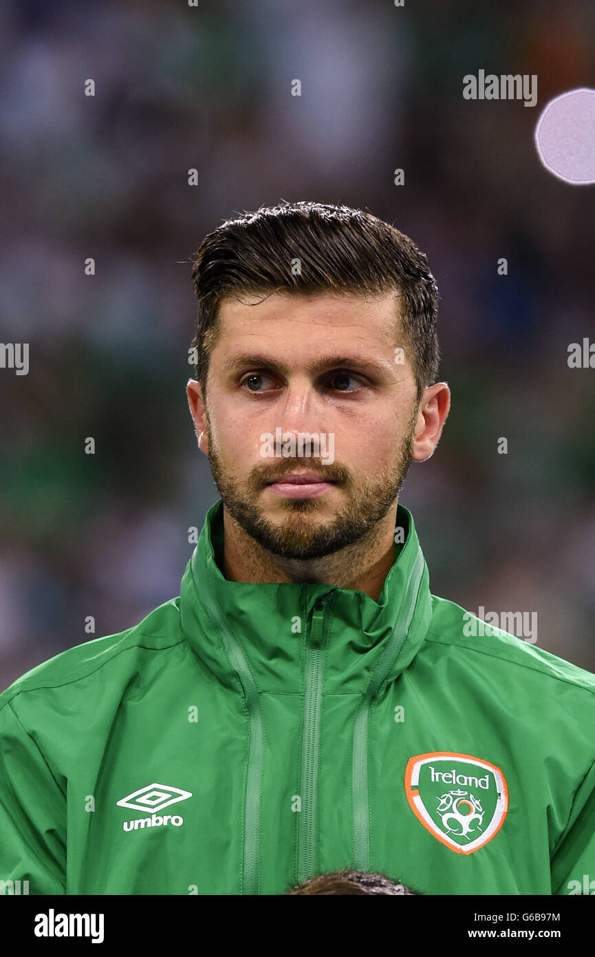 Shane long euro 2016 hi-res stock photography and images - Alamy