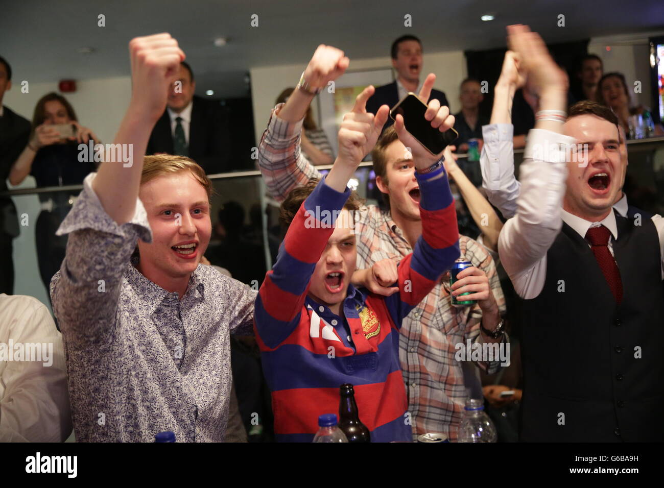 Leave campaign party 2016 hi-res stock photography and images - Alamy