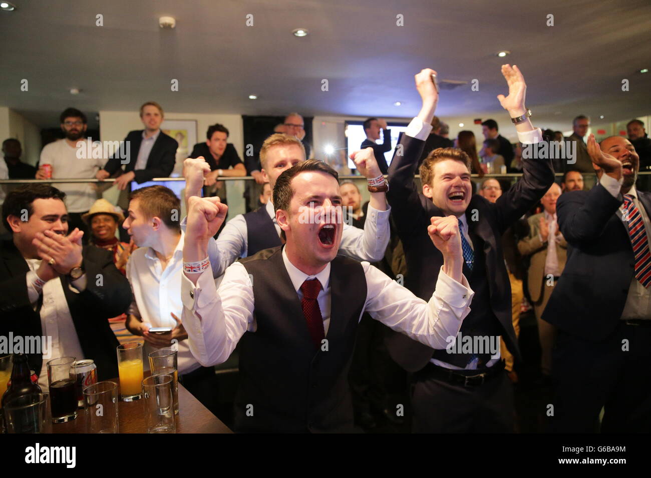 Leave campaign party 2016 hi-res stock photography and images - Alamy