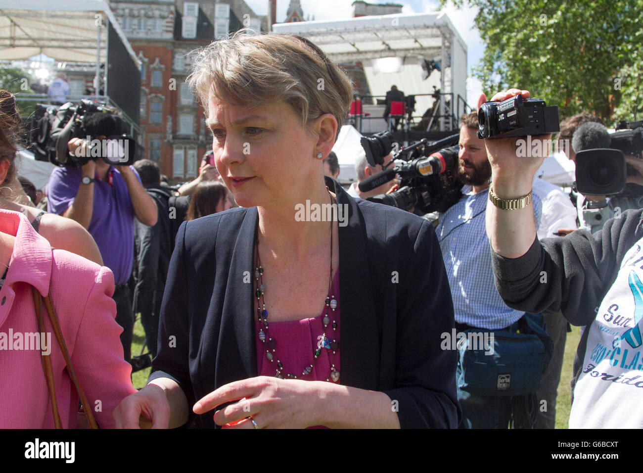 Yvette cooper hi-res stock photography and images - Alamy