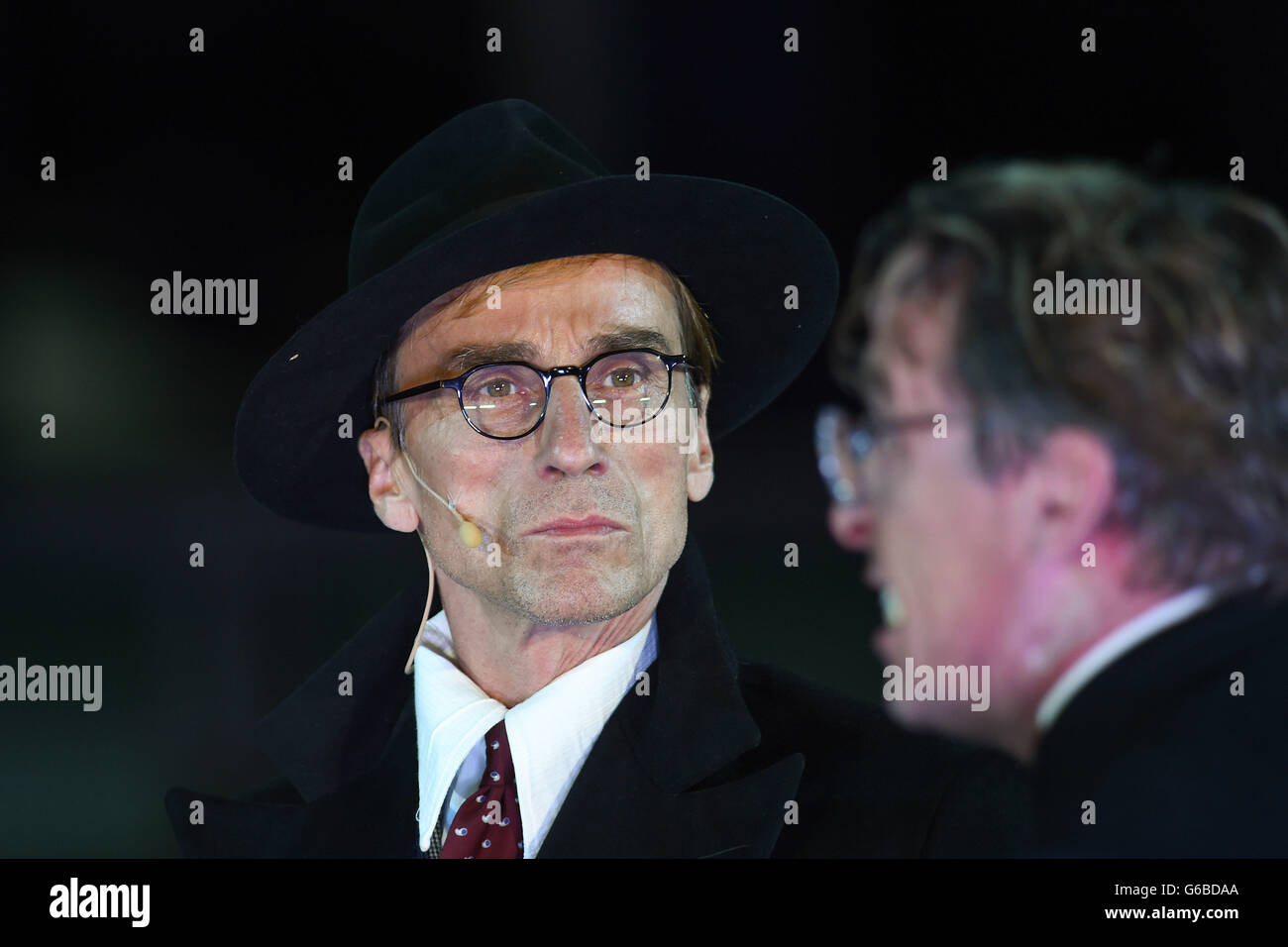 Actors Andre M. Hennicke (l) as Thomas Danforth and Andre Eisermann as ...