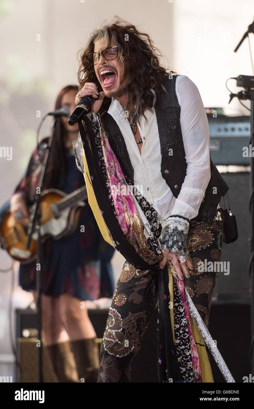 New York, NY, USA. 24th June, 2016. Steven Tyler on stage for NBC Today ...