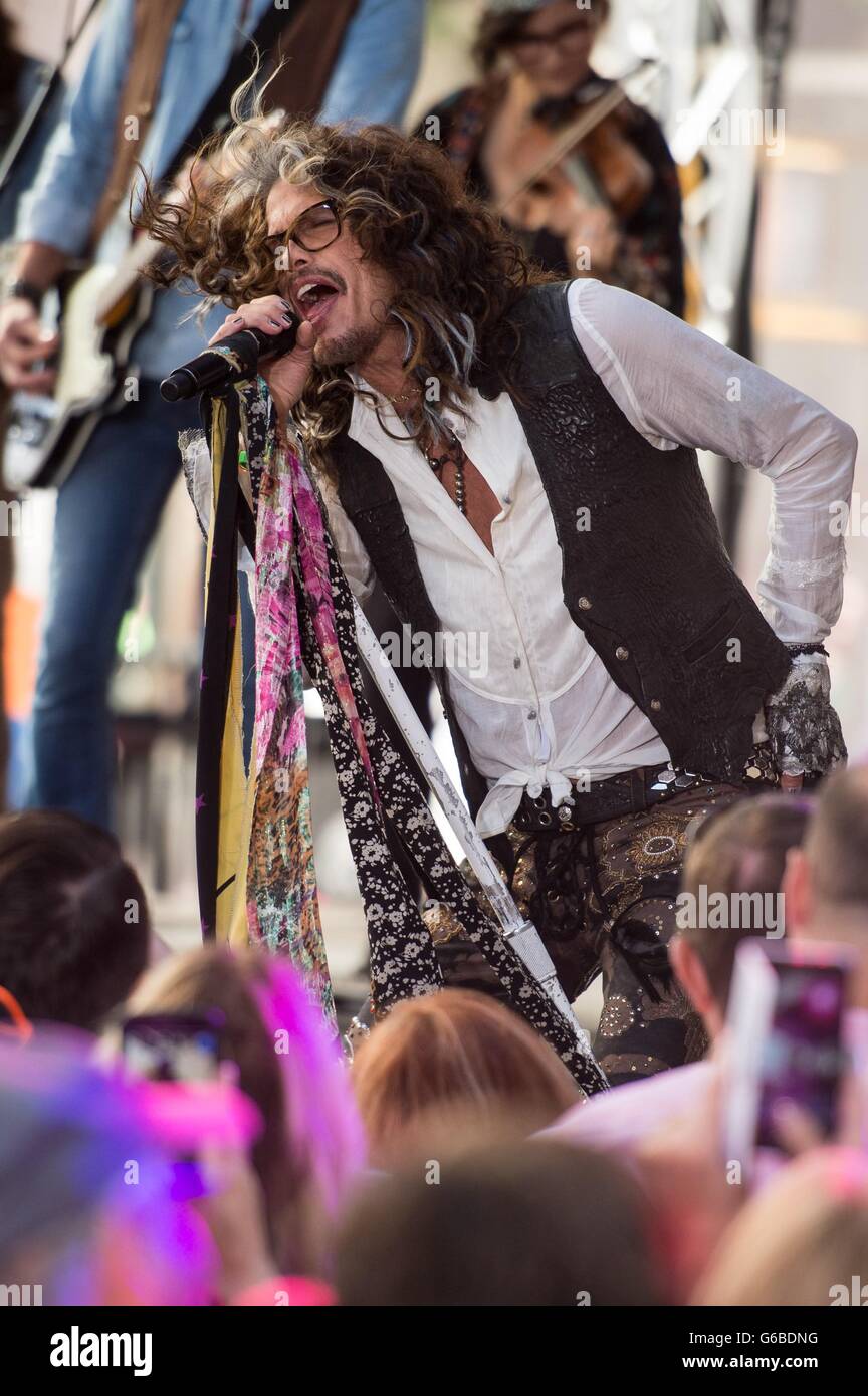 New York, NY, USA. 24th June, 2016. Steven Tyler on stage for NBC Today ...