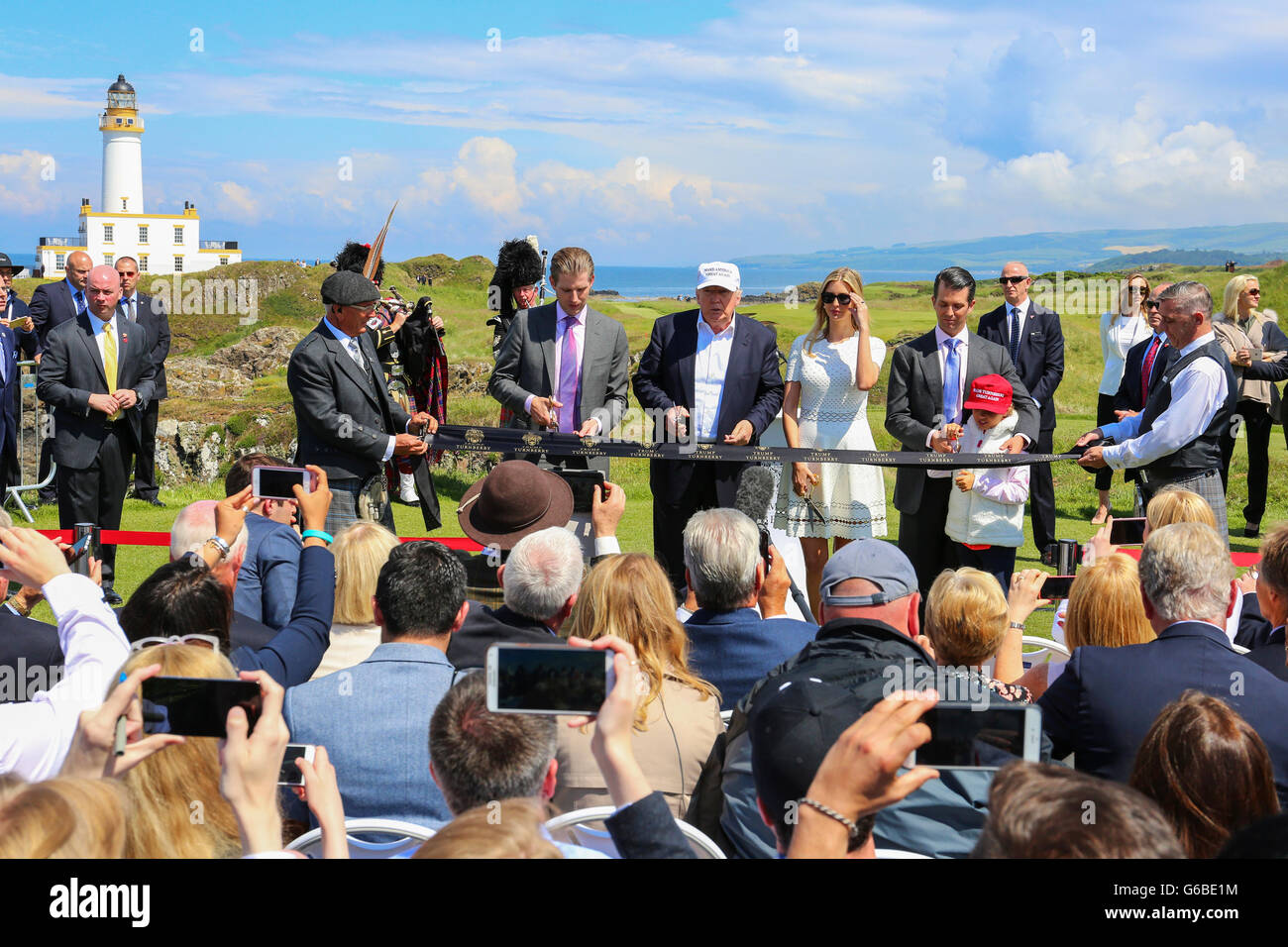 Turnberry, Scotland, UK. 24th June, 2016. Donald Trump flew into ...