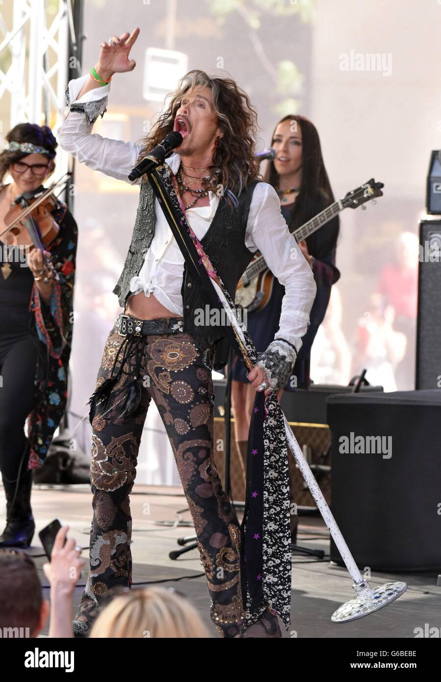 Steven Tyler on stage for NBC Today Show Concert with Steven Tyler ...