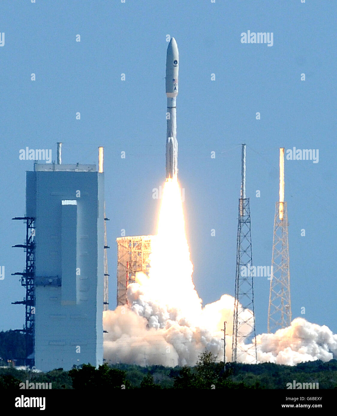 Atlas rocket launch hi-res stock photography and images - Alamy