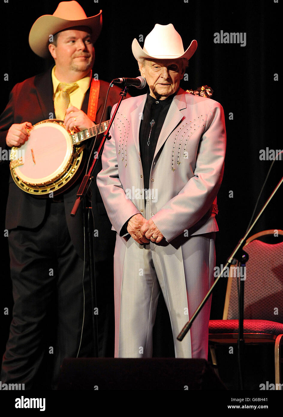 June 24, 2016 - File - Bluegrass music pioneer RALPH STANLEY died ...