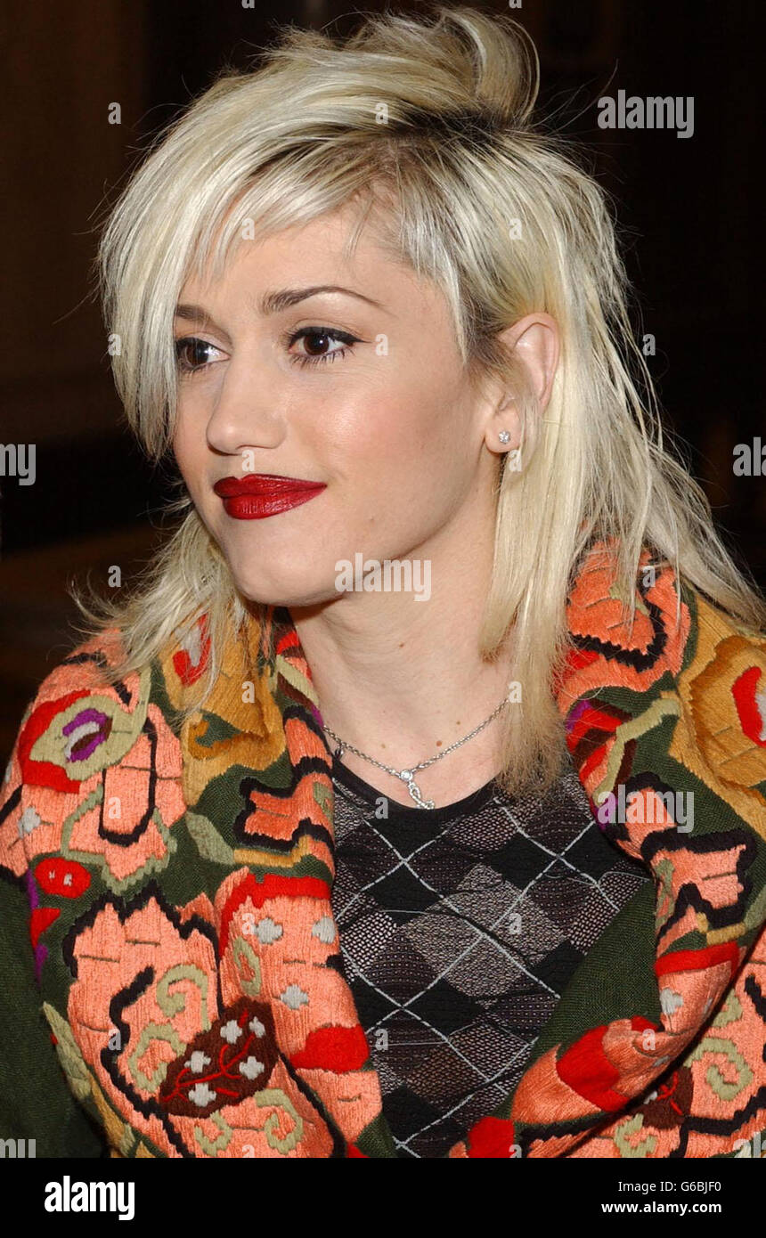 Lead singer with No Doubt, Gwen Stefani arriving at a party to ...
