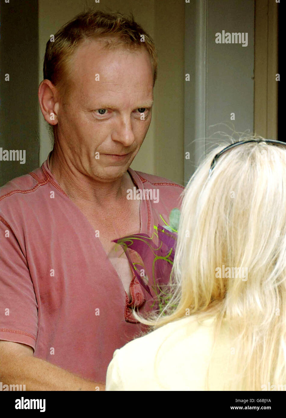 Hannah Smith's father David Smith receives tributes at his home in ...