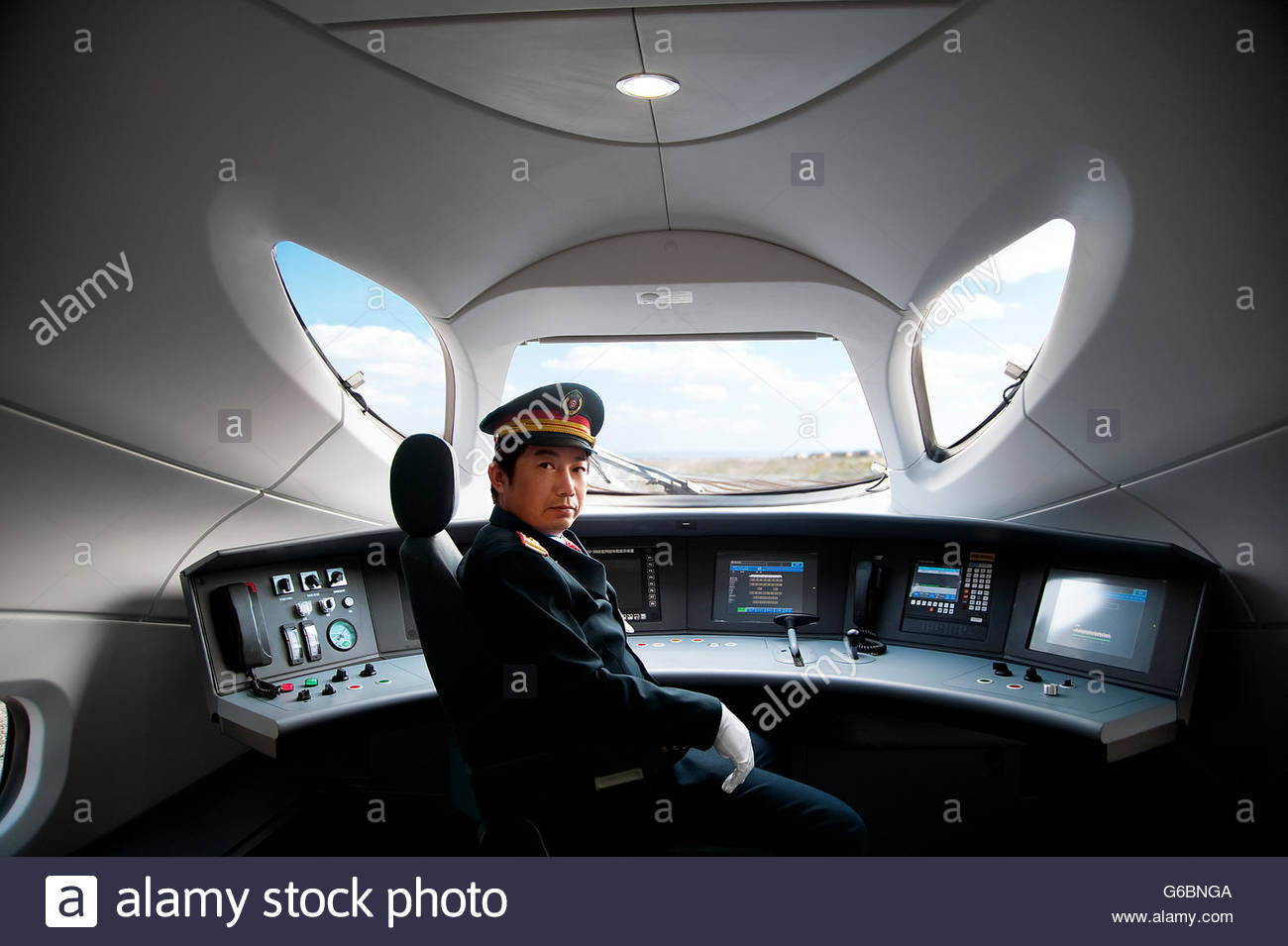 Train Cockpit Stock Photos & Train Cockpit Stock Images - Alamy