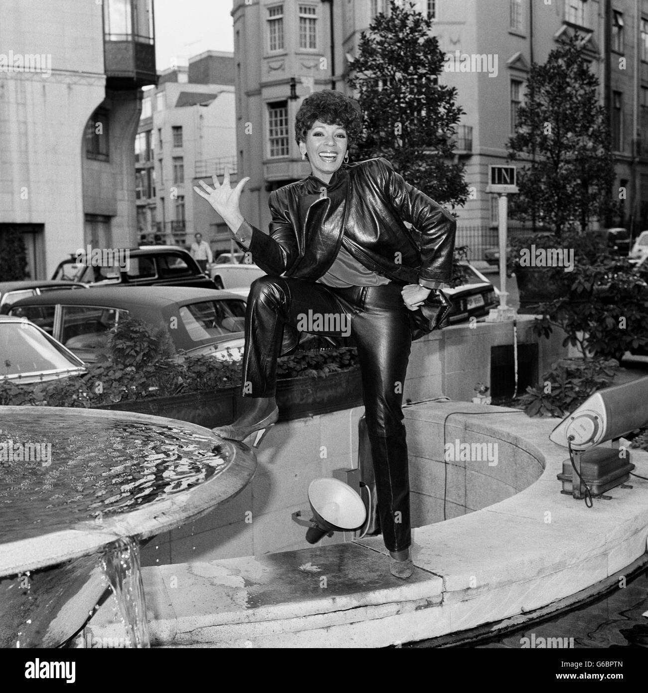 International singing star Shirley bassey in London for the start of ...