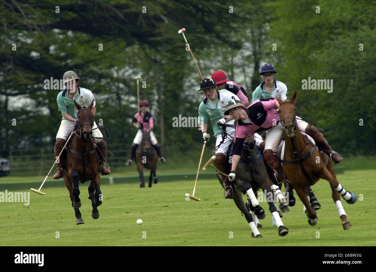 News polo hi-res stock photography and images - Alamy