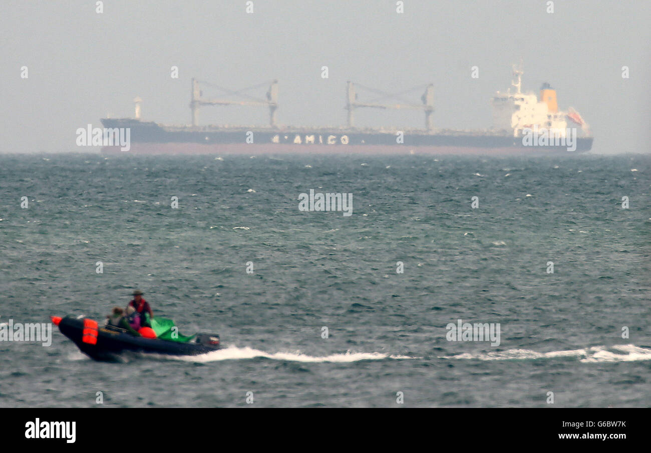 Ship runs aground Stock Photo - Alamy