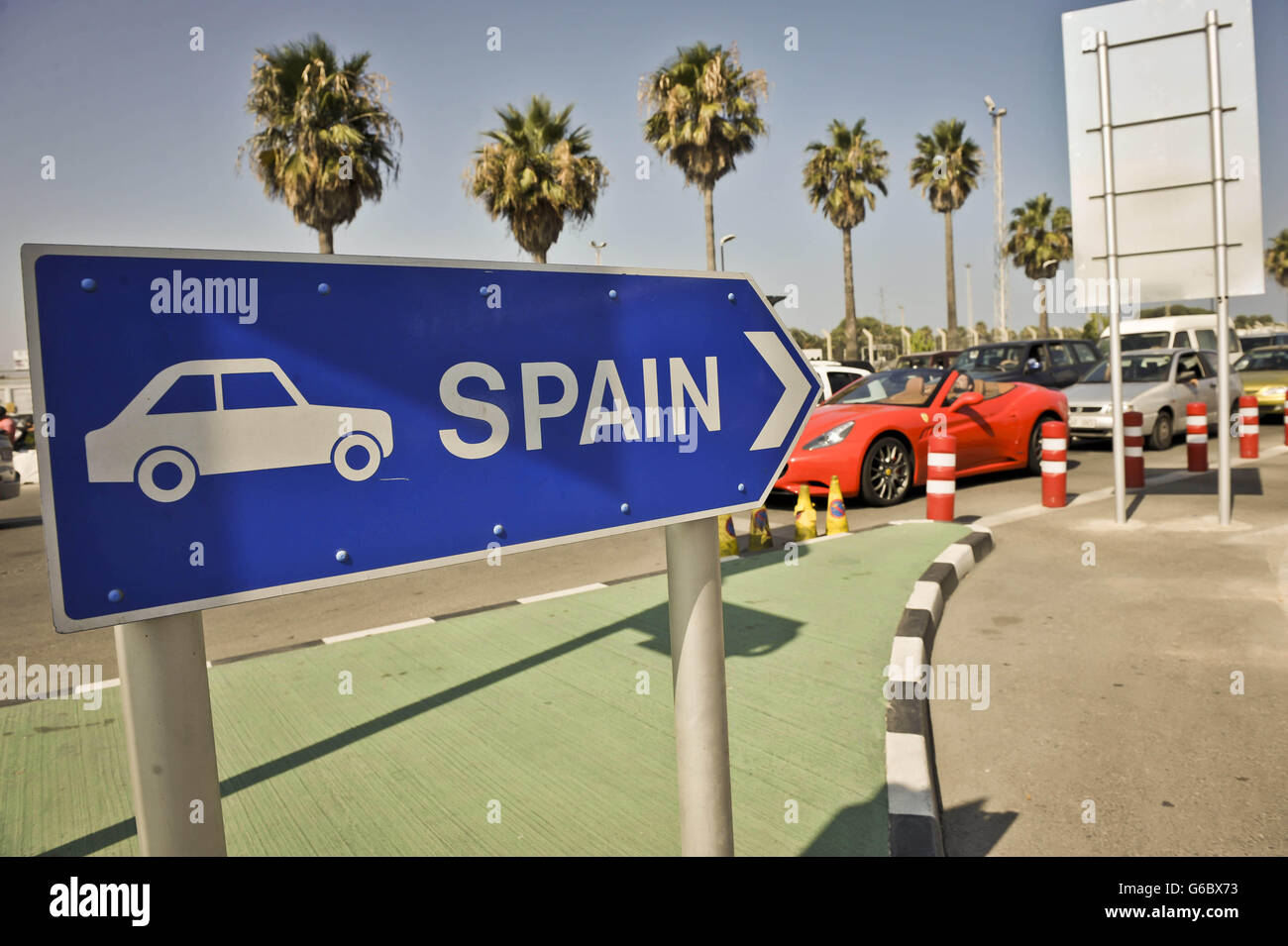 Spanish border hi-res stock photography and images - Alamy