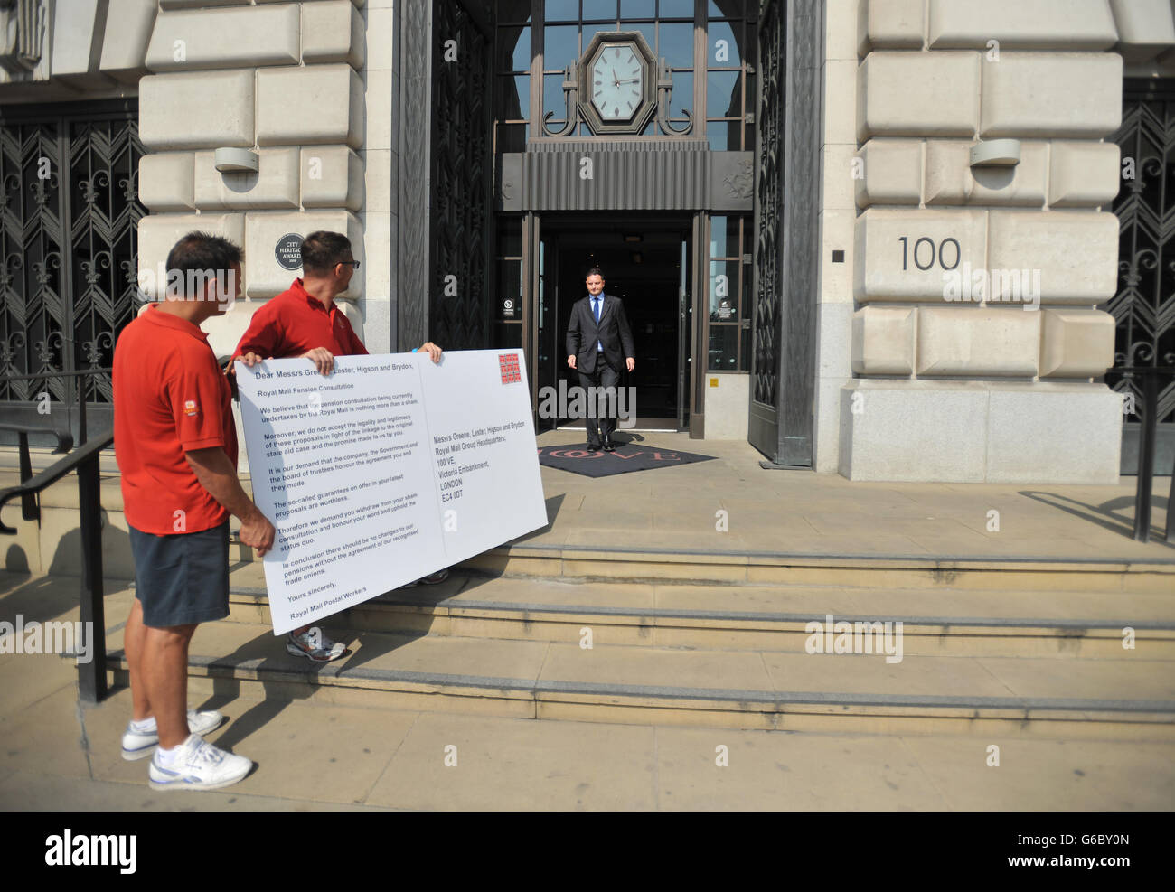 Royal mail privatisation hi-res stock photography and images - Alamy