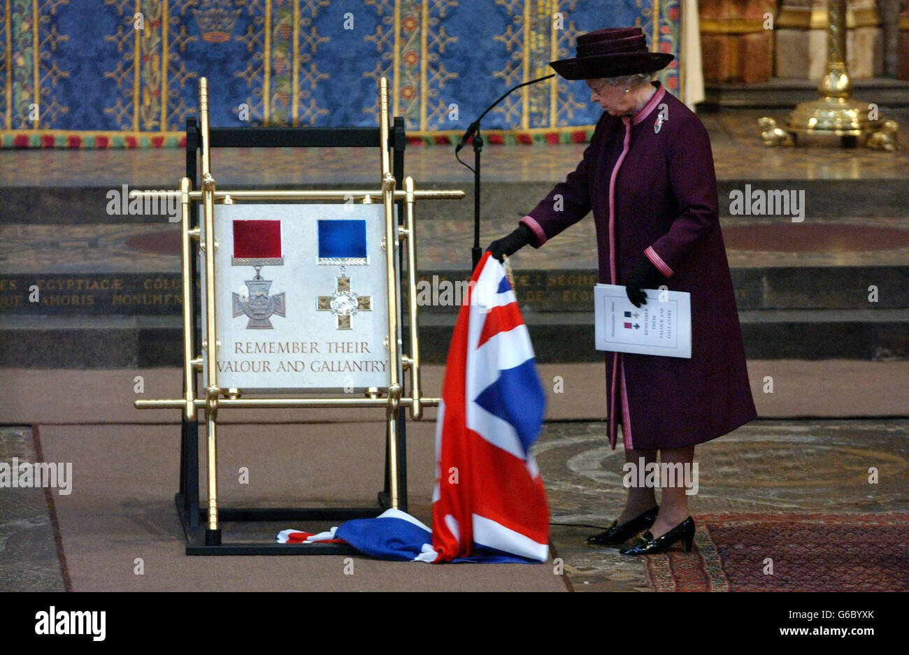 Dedication victoria cross george cross memorial 1 hi-res stock ...