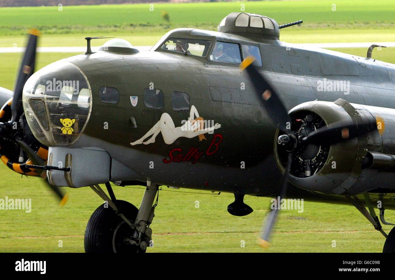 Sally B flying at Duxford Imperial War Museum ,The B-17 Flying Fortress ...
