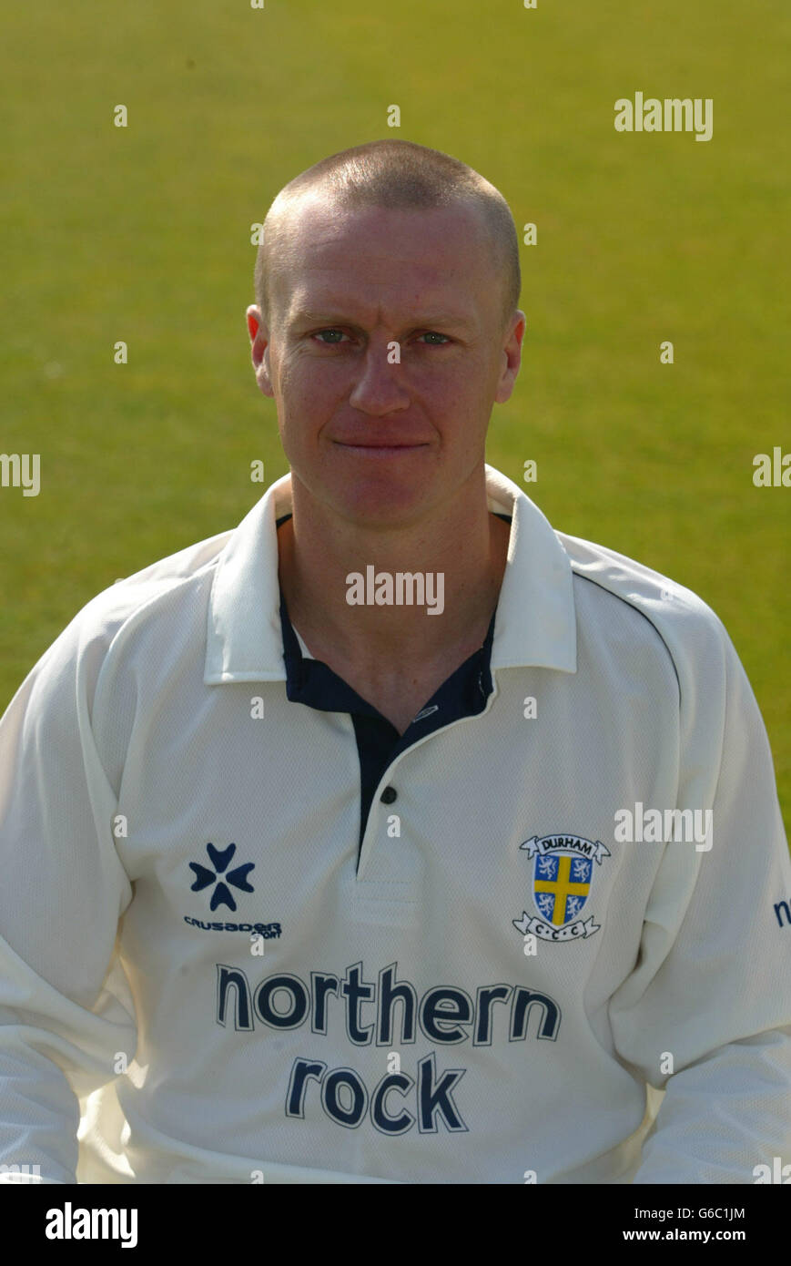 Jon Lewis - Durham Cricket Stock Photo - Alamy