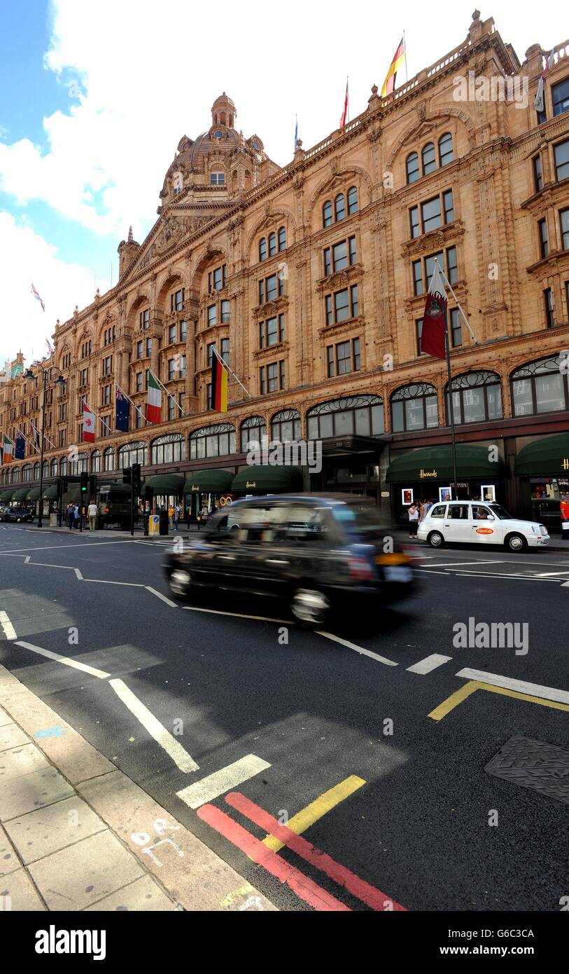 Harrods - stock Stock Photo - Alamy