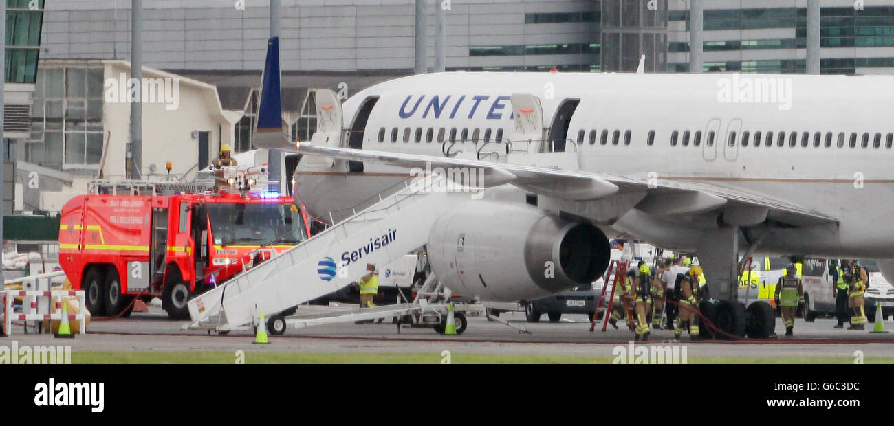 Activity surrounding a United Airlines flight from Britain which has ...