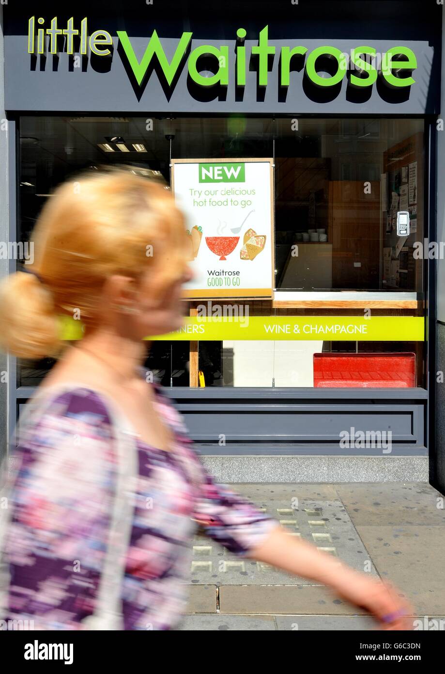 Little waitrose store in knightsbridge hi-res stock photography and ...